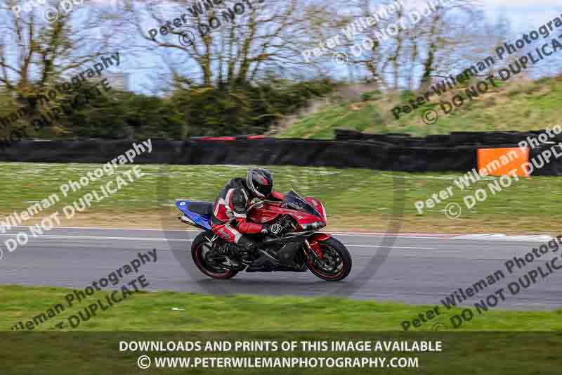 300324_3249_snetterton